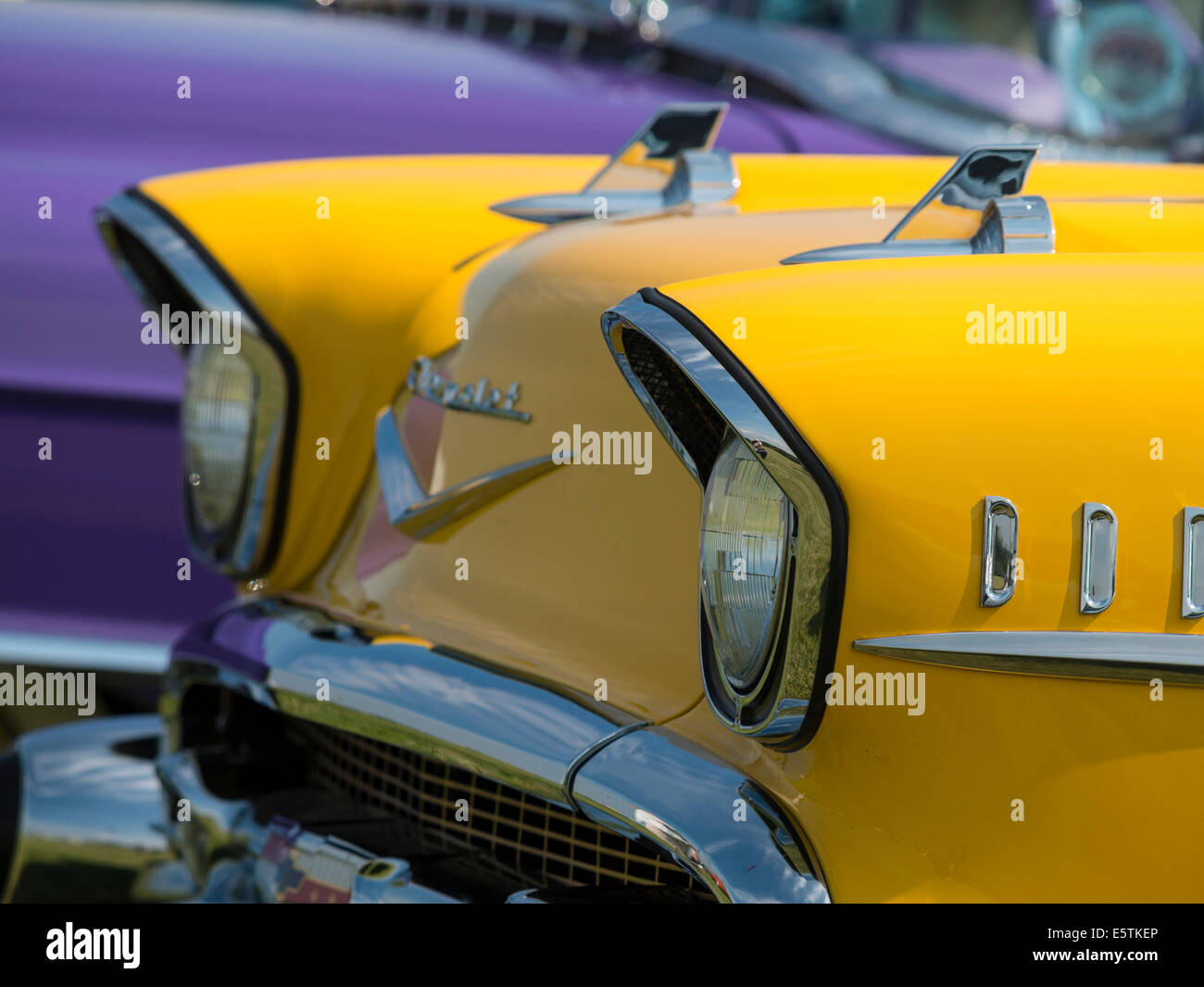 1950s yellow truck hi-res stock photography and images - Alamy