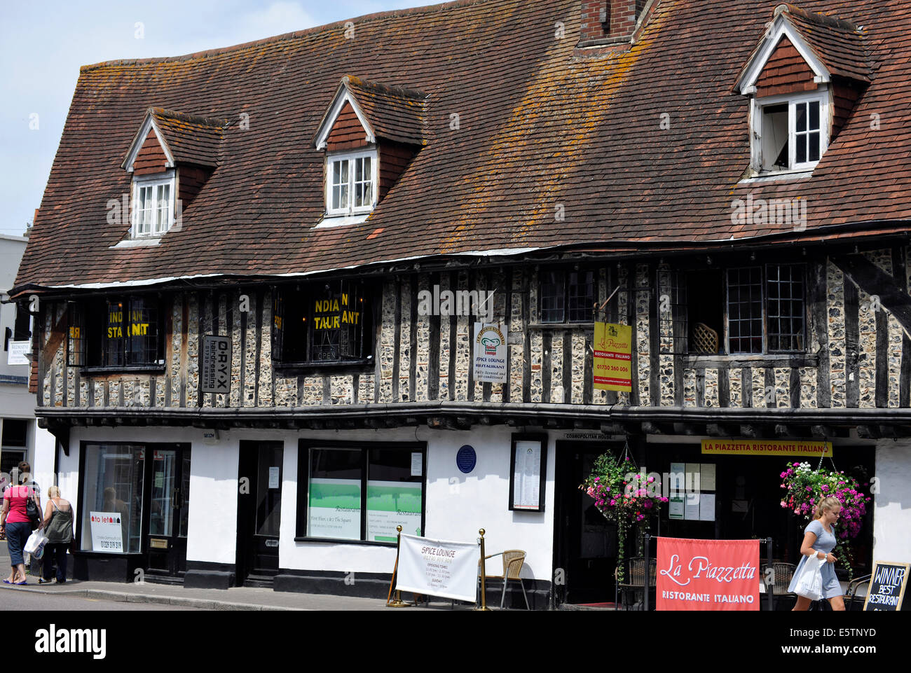 1-2 The Square, Petersfield, Hampshire, England, UK Stock Photo - Alamy