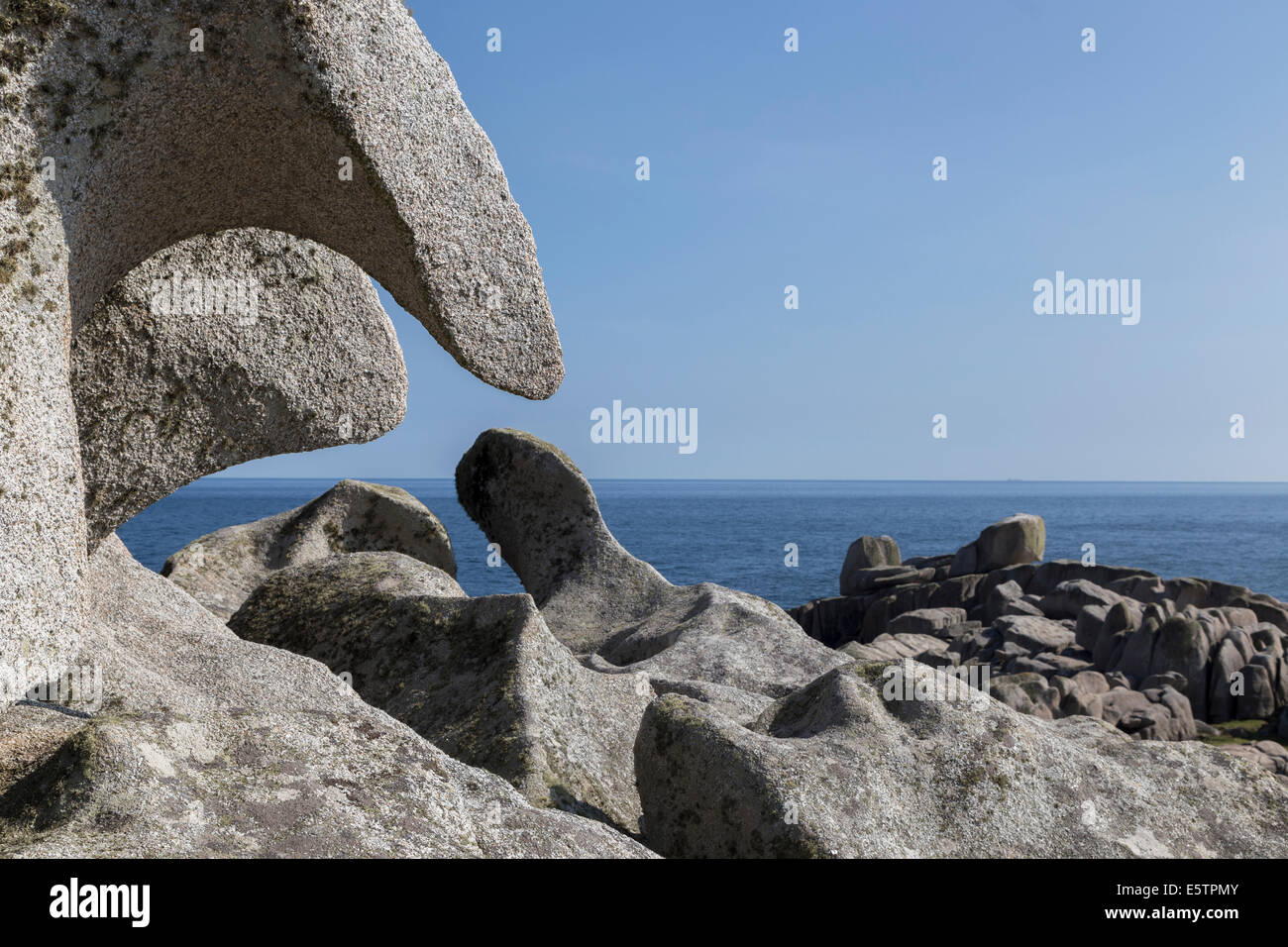 Shaped rocks hi-res stock photography and images - Alamy
