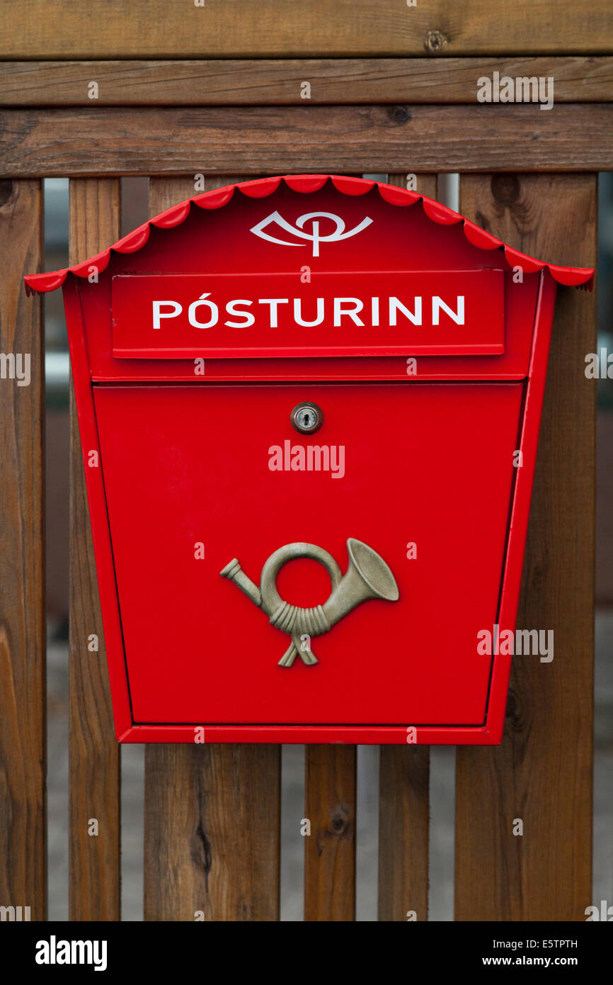 Gate post box hi-res stock photography and images - Alamy