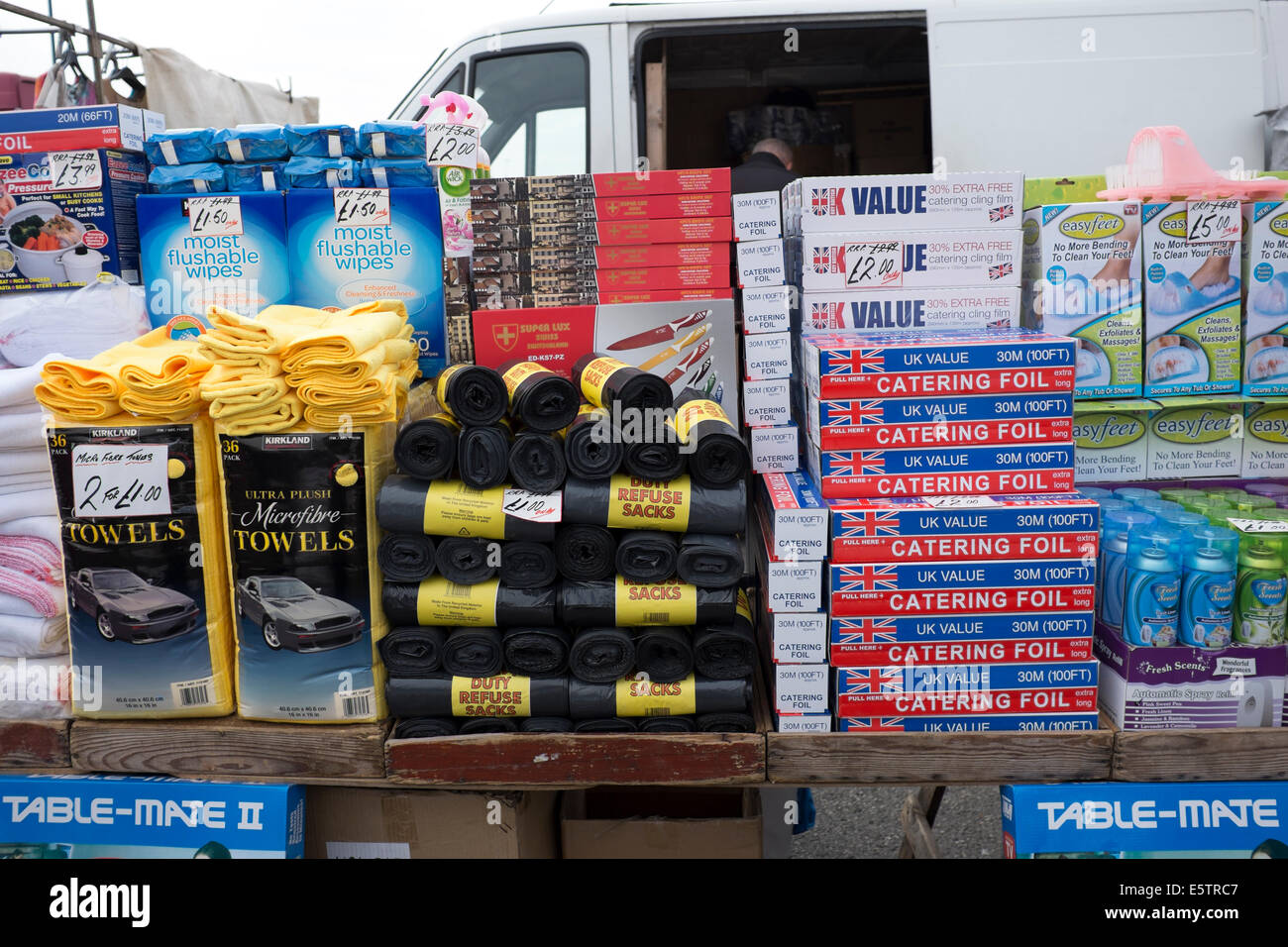 Household goods hi-res stock photography and images - Alamy