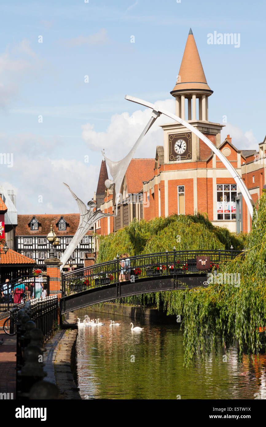 "Empowerment" Sculpture over the River Witham by the Waterside shopping ...