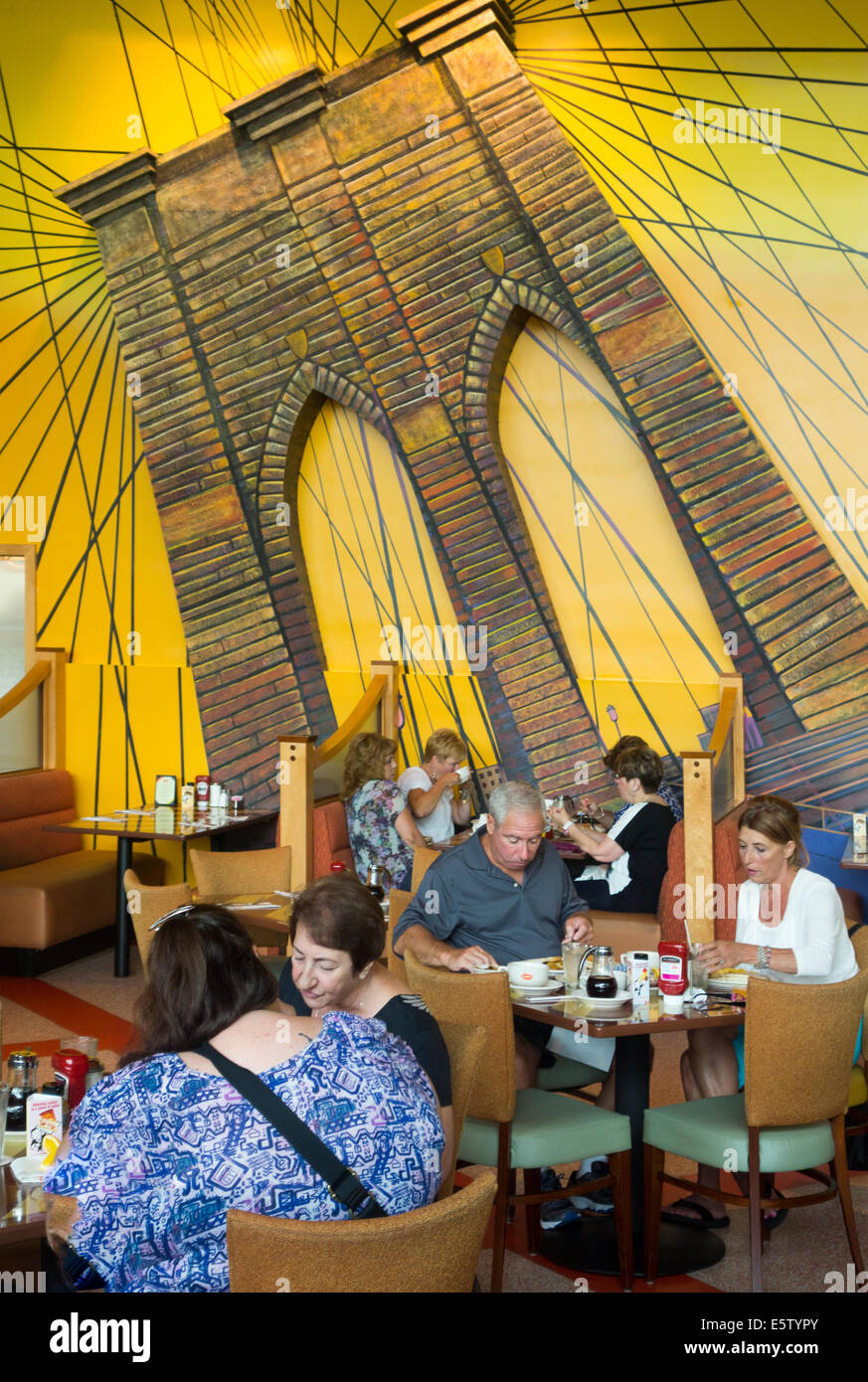 Foxwoods resort casino in Mashantucket CT Stock Photo - Alamy