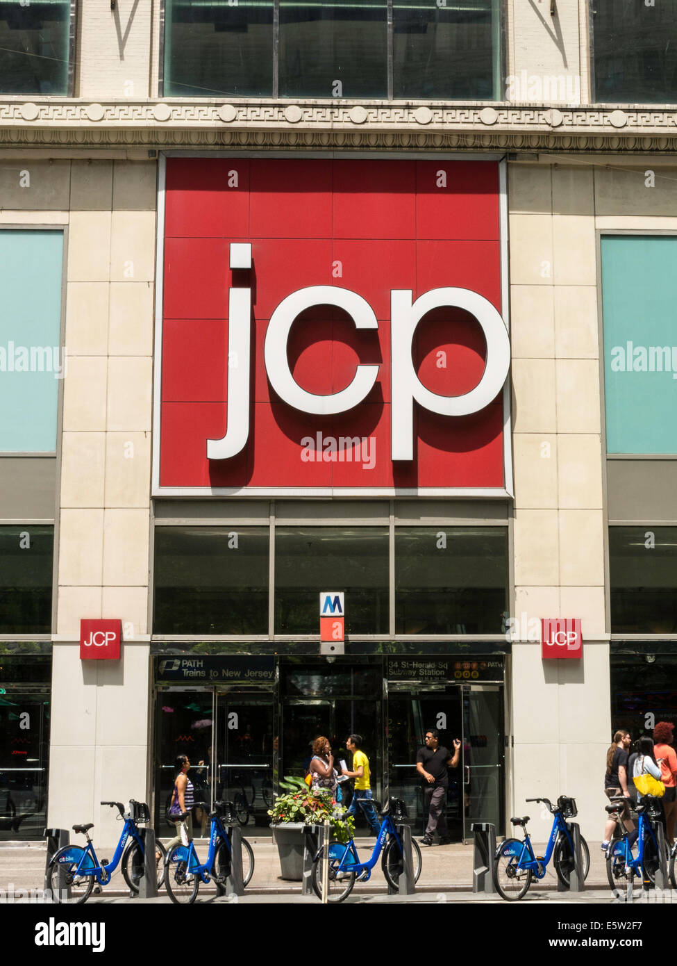 JCP Entrance of Manhattan Mall on Avenue of the Americas, NYC Stock ...