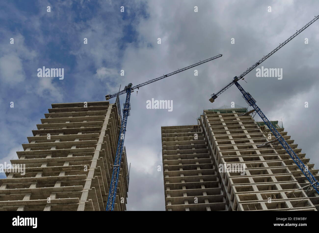 Jib crane hi-res stock photography and images - Alamy