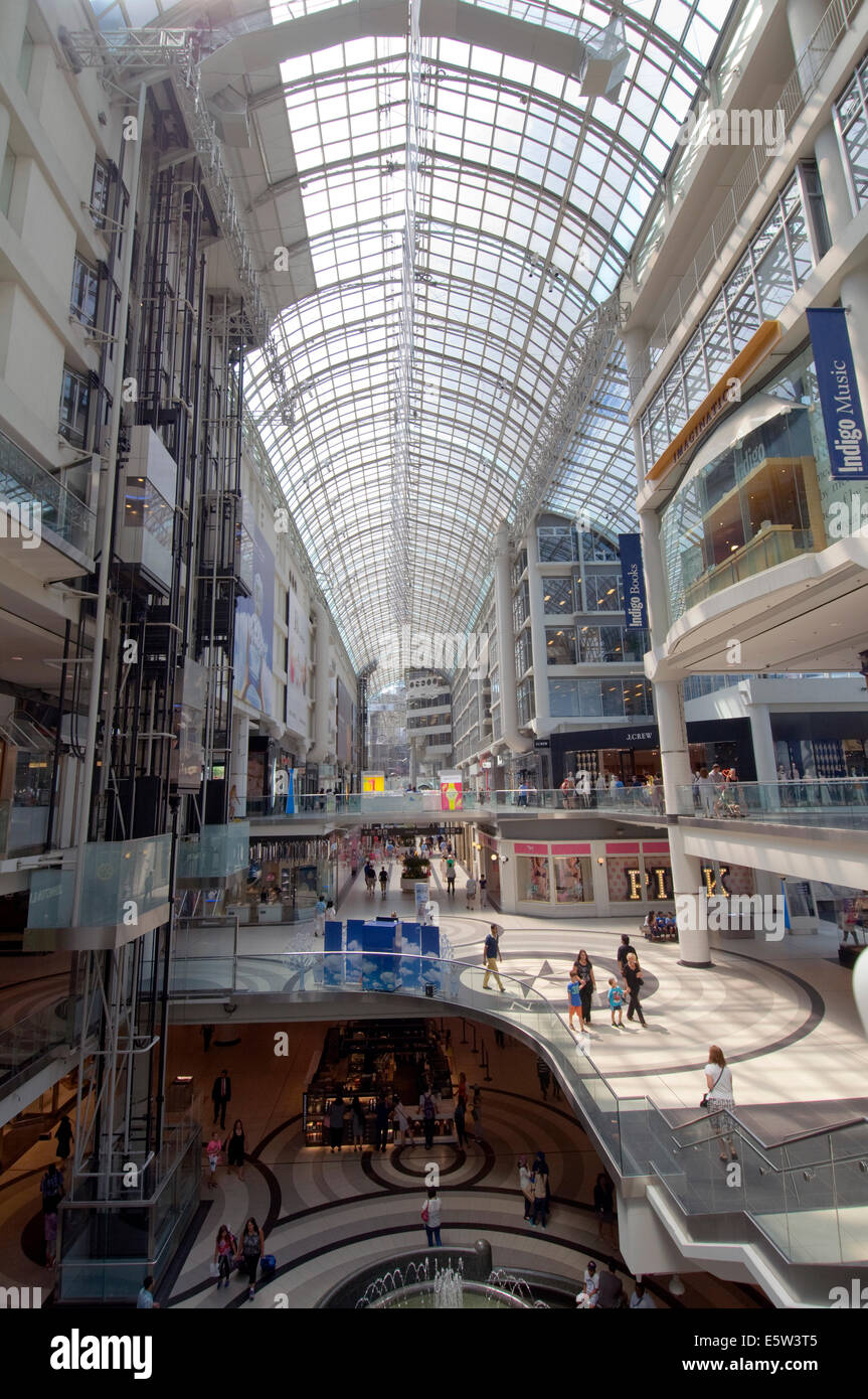 Interior of Toronto's Eaton Centre Stock Photo - Alamy