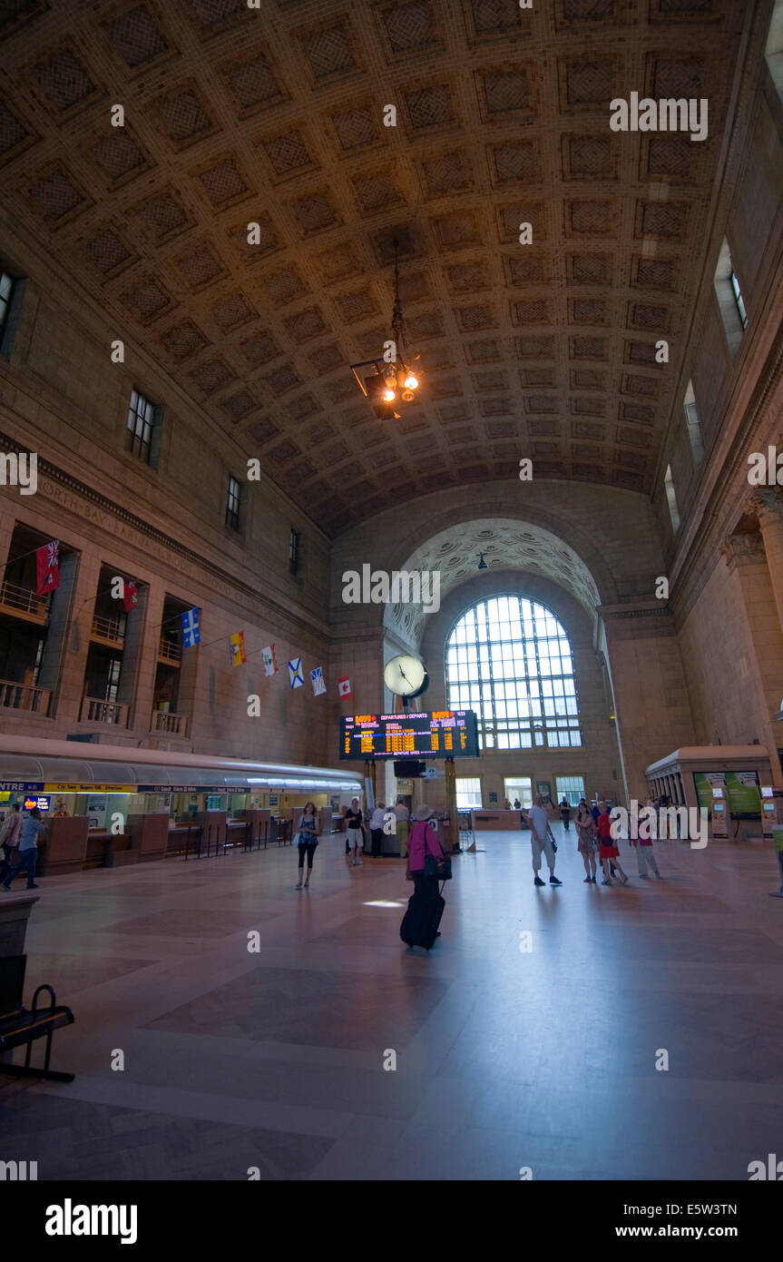 Toronto union station interior hi-res stock photography and images - Alamy