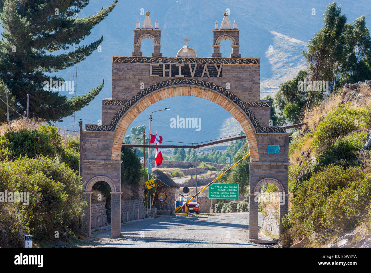 Gateway to the peruvian andes hi-res stock photography and images - Alamy