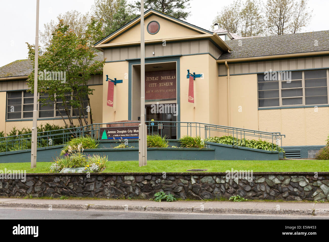 Alaska heritage museum hi-res stock photography and images - Alamy