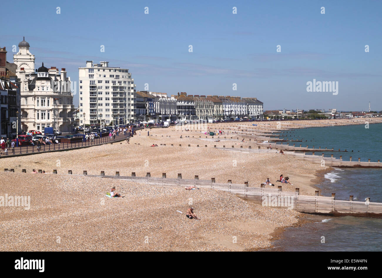 Eastbourne seafront summer hi-res stock photography and images - Alamy