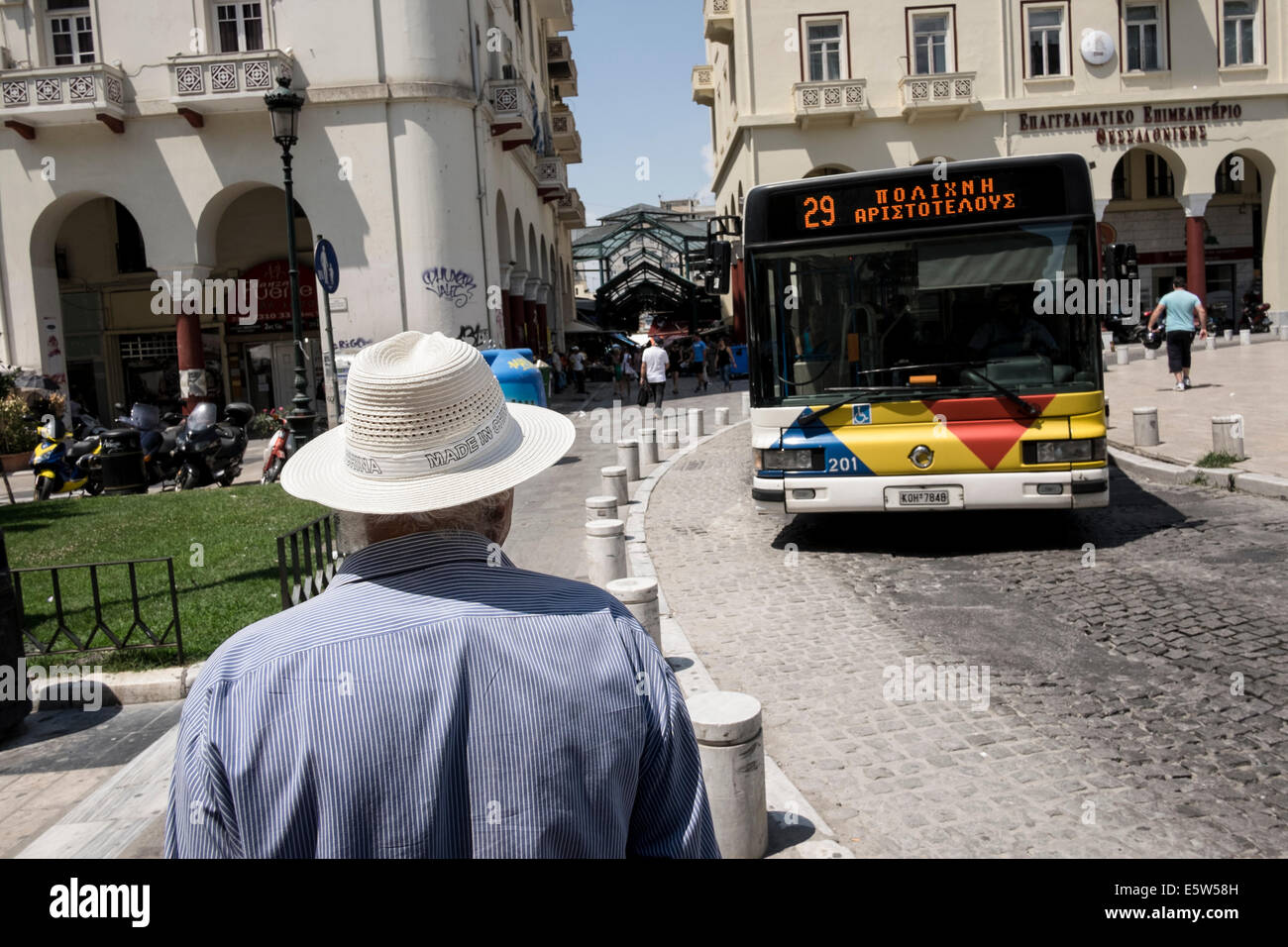 Thessaloniki urban transport organization hi-res stock photography and ...