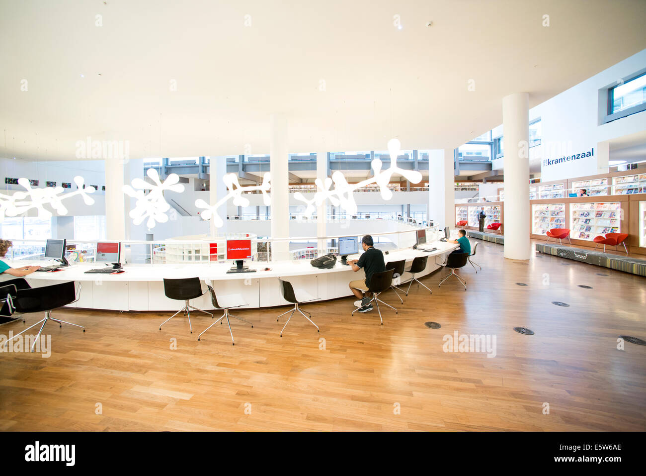 Oosterdok library hi-res stock photography and images - Alamy