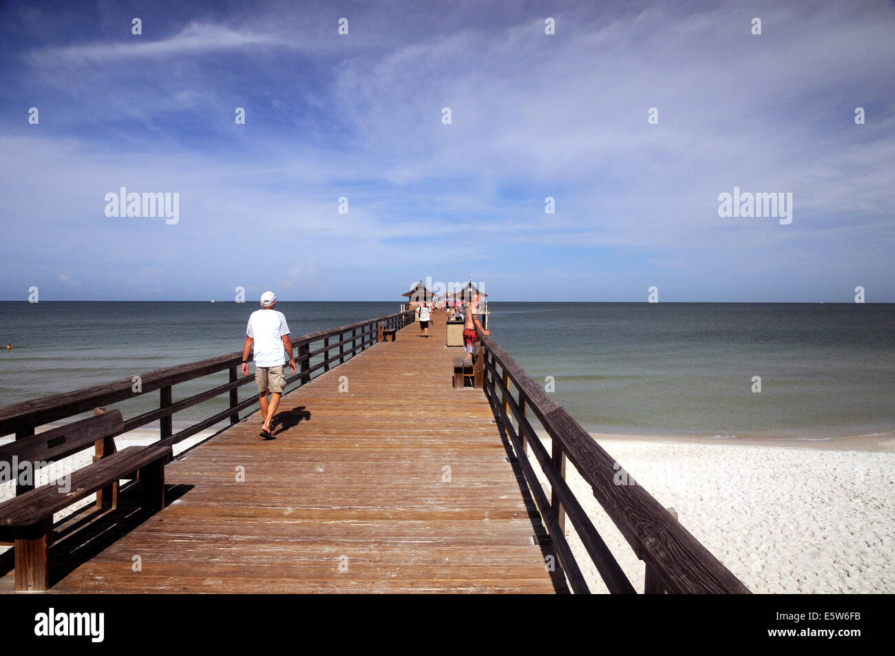 Naples tourist hi-res stock photography and images - Alamy