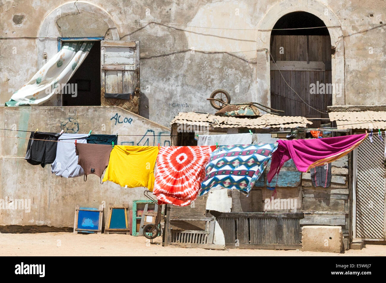 Clothes drying, Goree Island, UNESCO site off Dakar, Senegal Stock ...