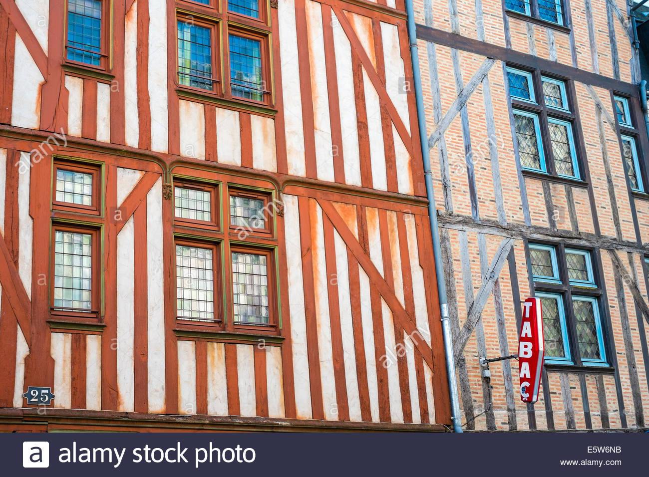 Brick Half Timbered Stock Photos & Brick Half Timbered Stock Images - Alamy