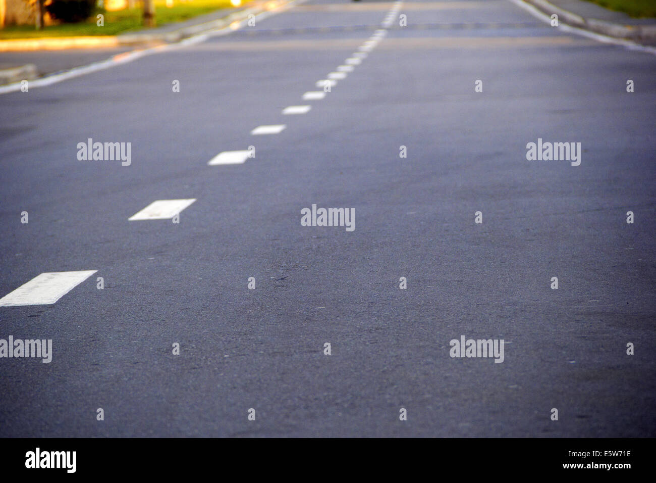 empty highway with a broken dividing strip Stock Photo - Alamy
