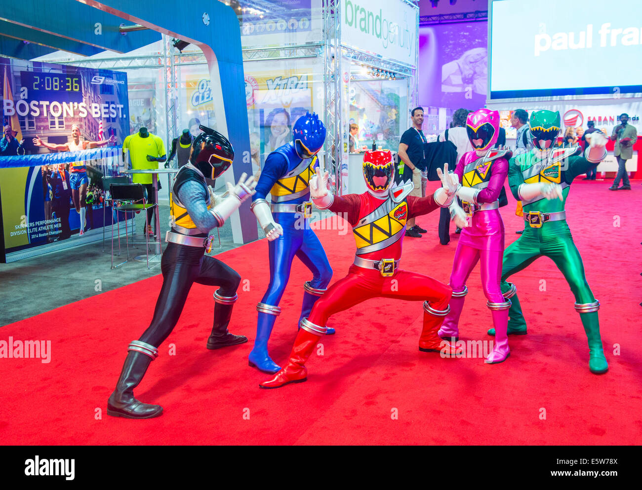 LAS VEGAS - JUNE 17 : The Power Rangers at the Licensing Expo in Las ...
