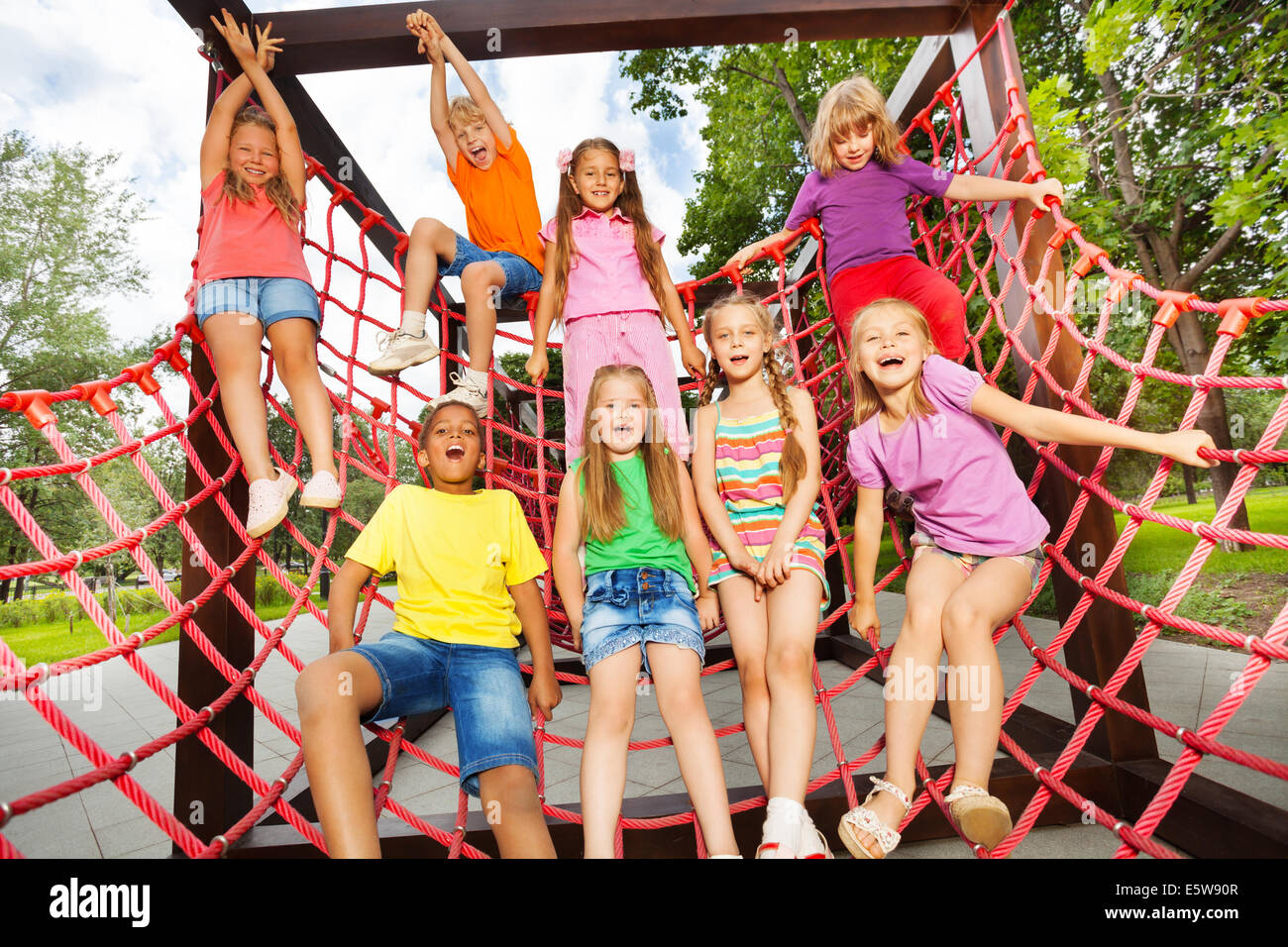 Children playing on large net hi-res stock photography and images - Alamy