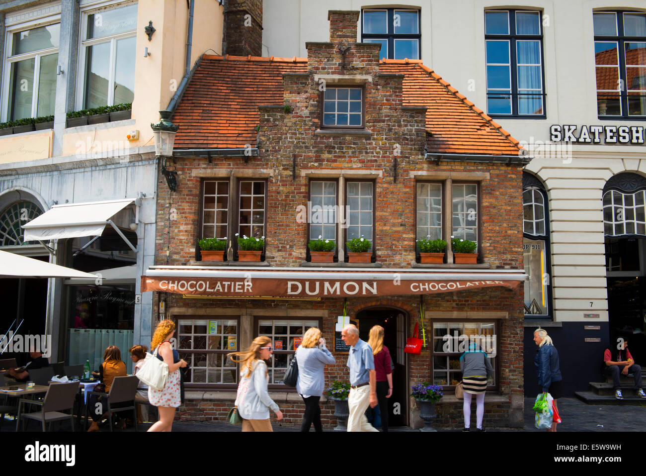Dumon chocolater hi-res stock photography and images - Alamy