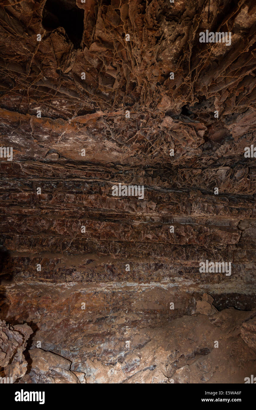box work formations inside wind cave in south dakota Stock Photo - Alamy