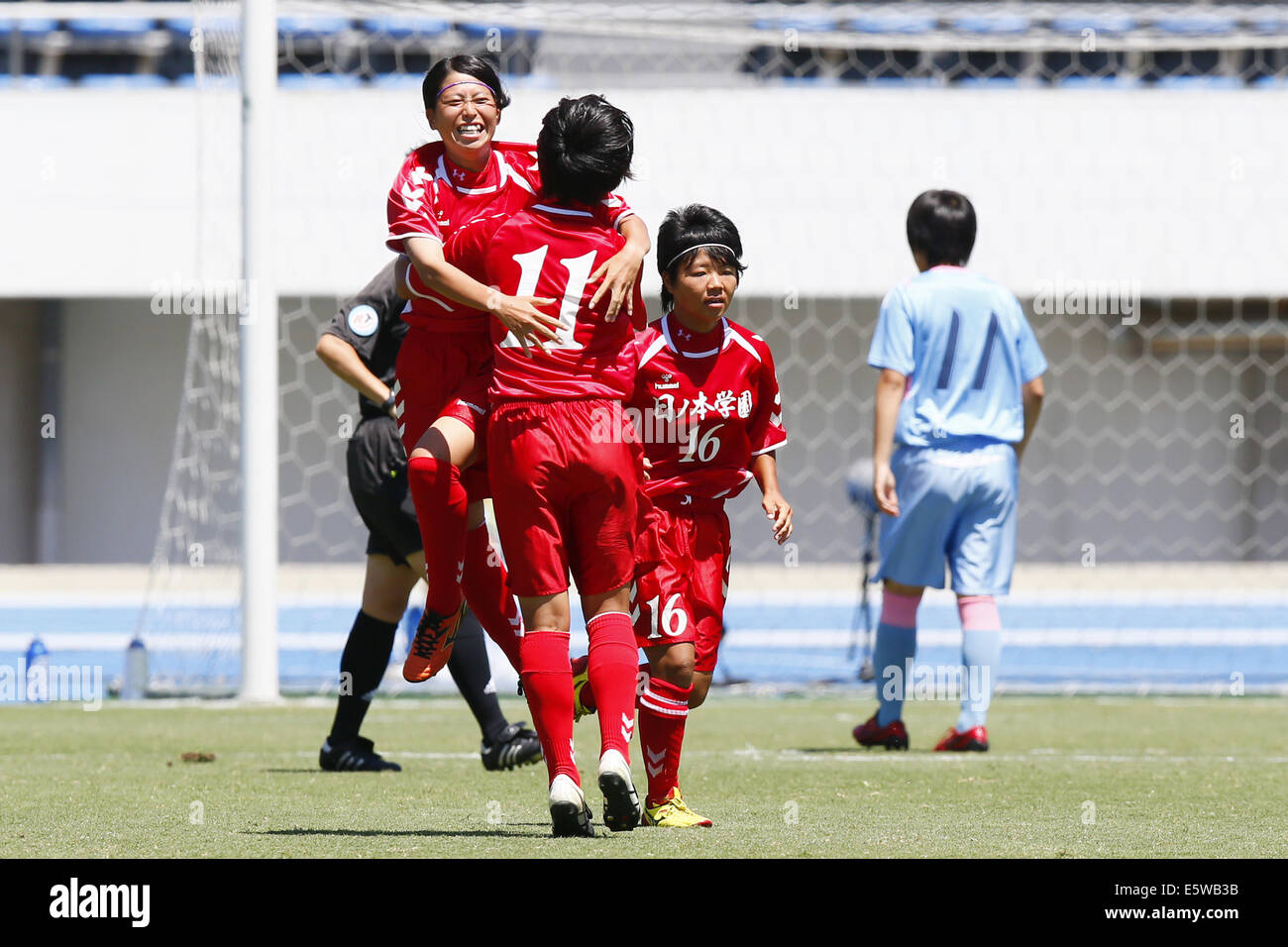 Komazawa Olympic Park Stadium, Tokyo, Japan. 6th Aug, 2014. Hinomoto ...