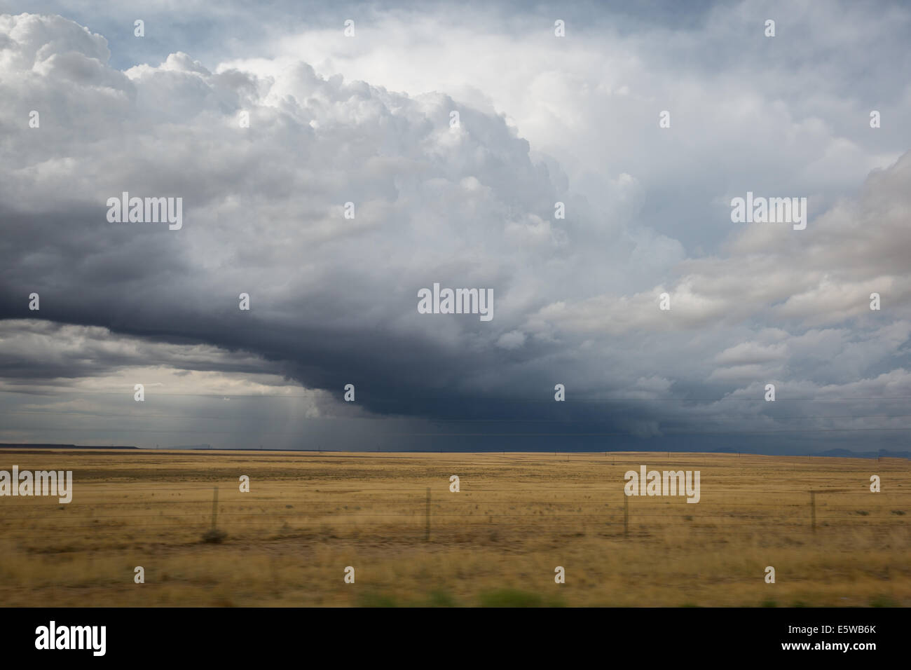 A severe thunderstorm organizes over rural Northeastern New Mexico with ...