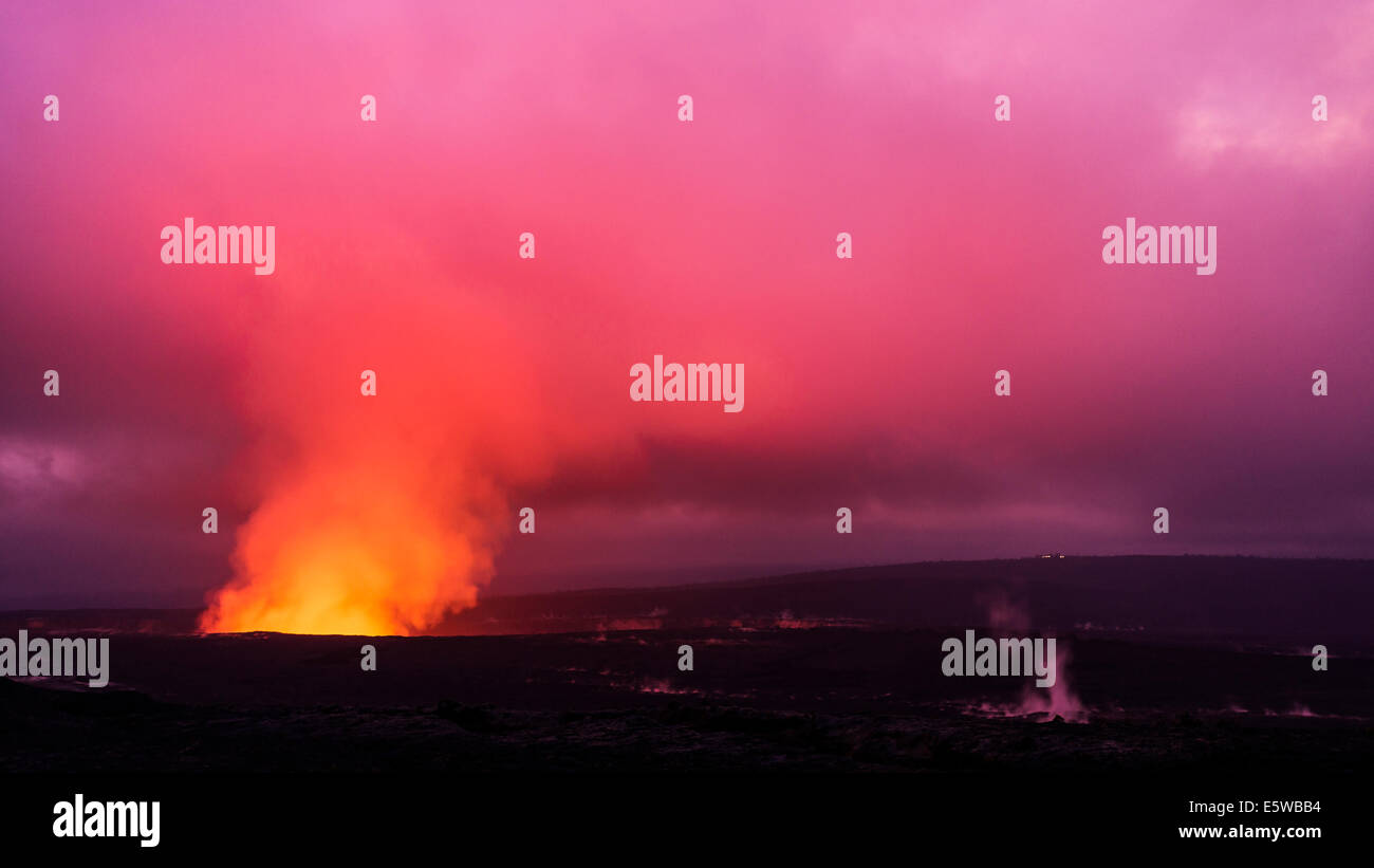 Lava steam vent glowing at night in the Halemaumau Crater, Hawaii ...
