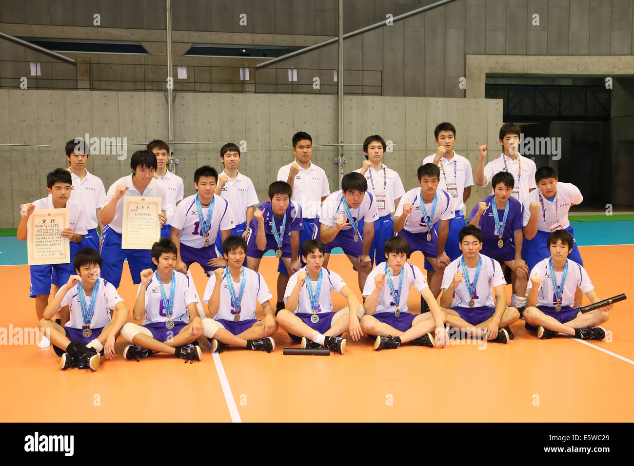 Tokyo Metropolitan Gymnasium, Tokyo, Japan. 6th Aug, 2014. Toyo team ...