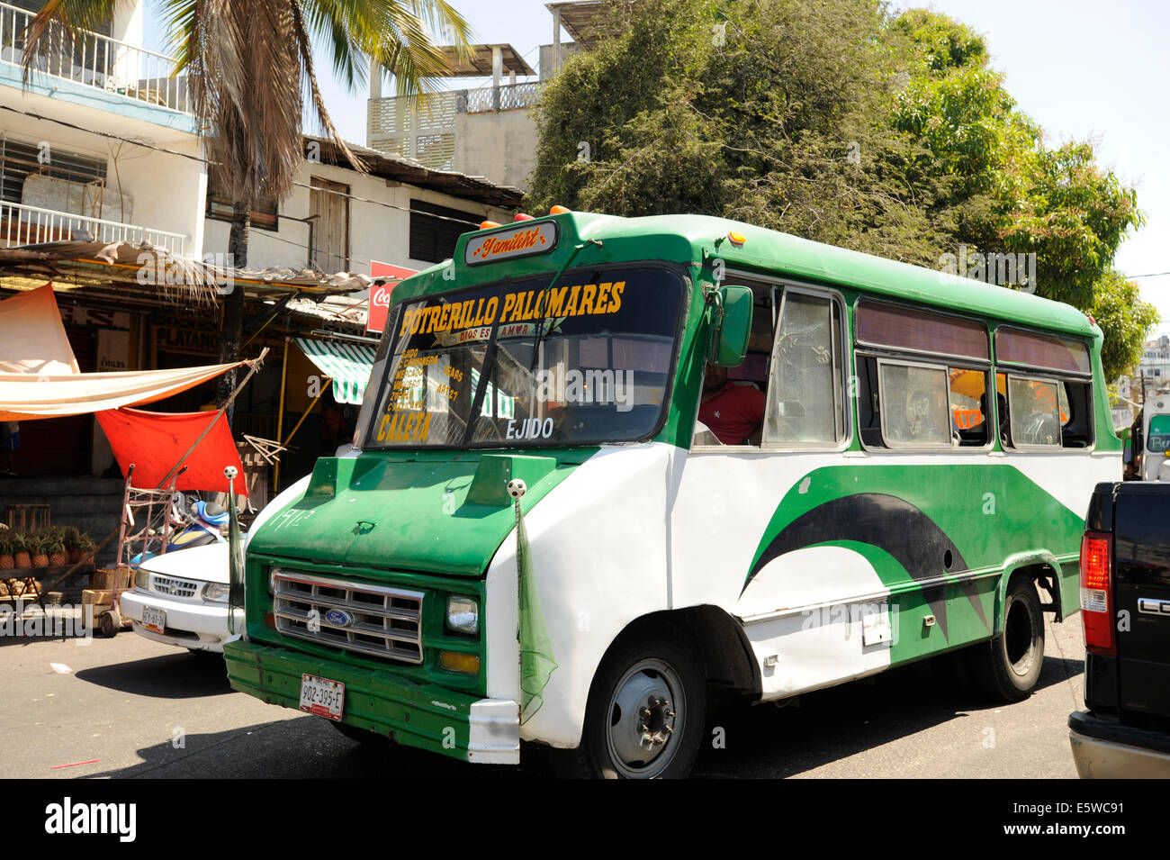 Mexican bus hi-res stock photography and images - Alamy