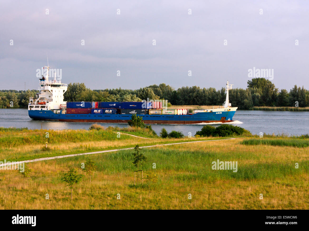 Small container ship hi-res stock photography and images - Alamy