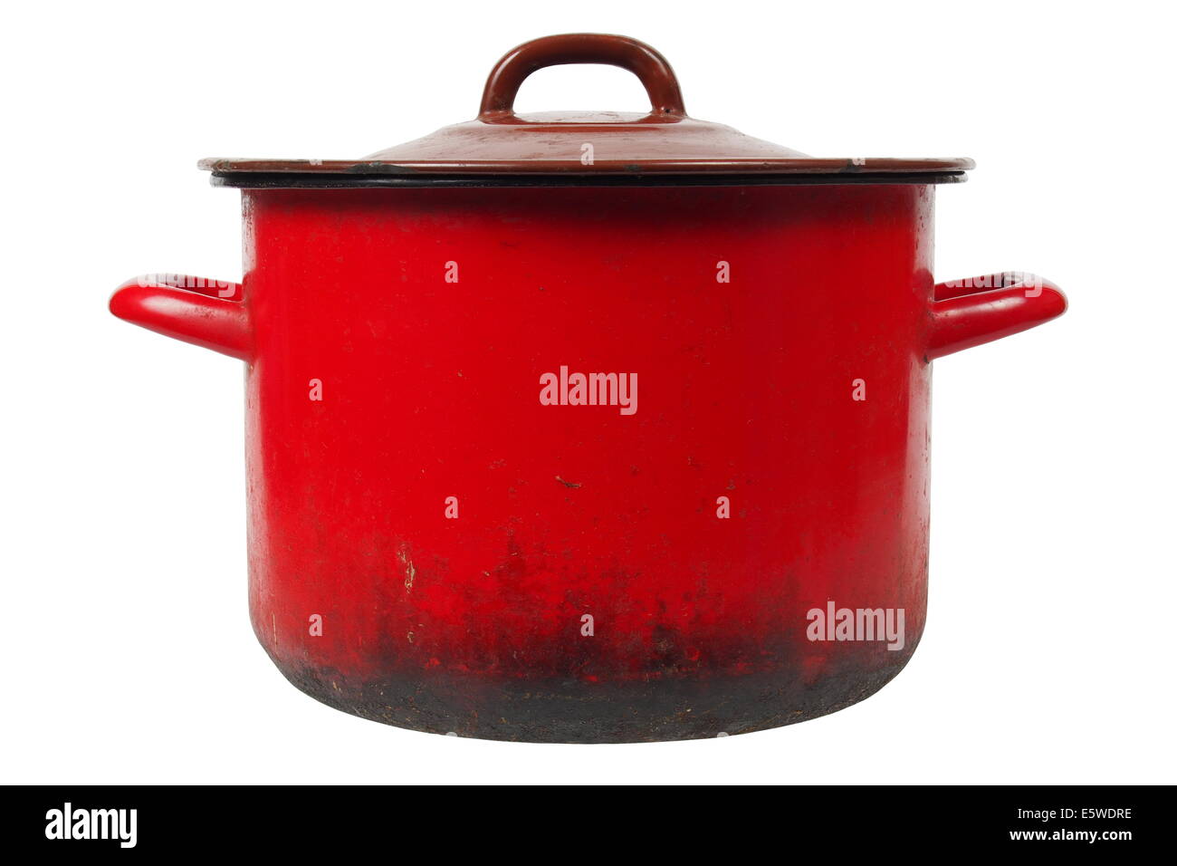 Red kitchen pot Stock Photo - Alamy
