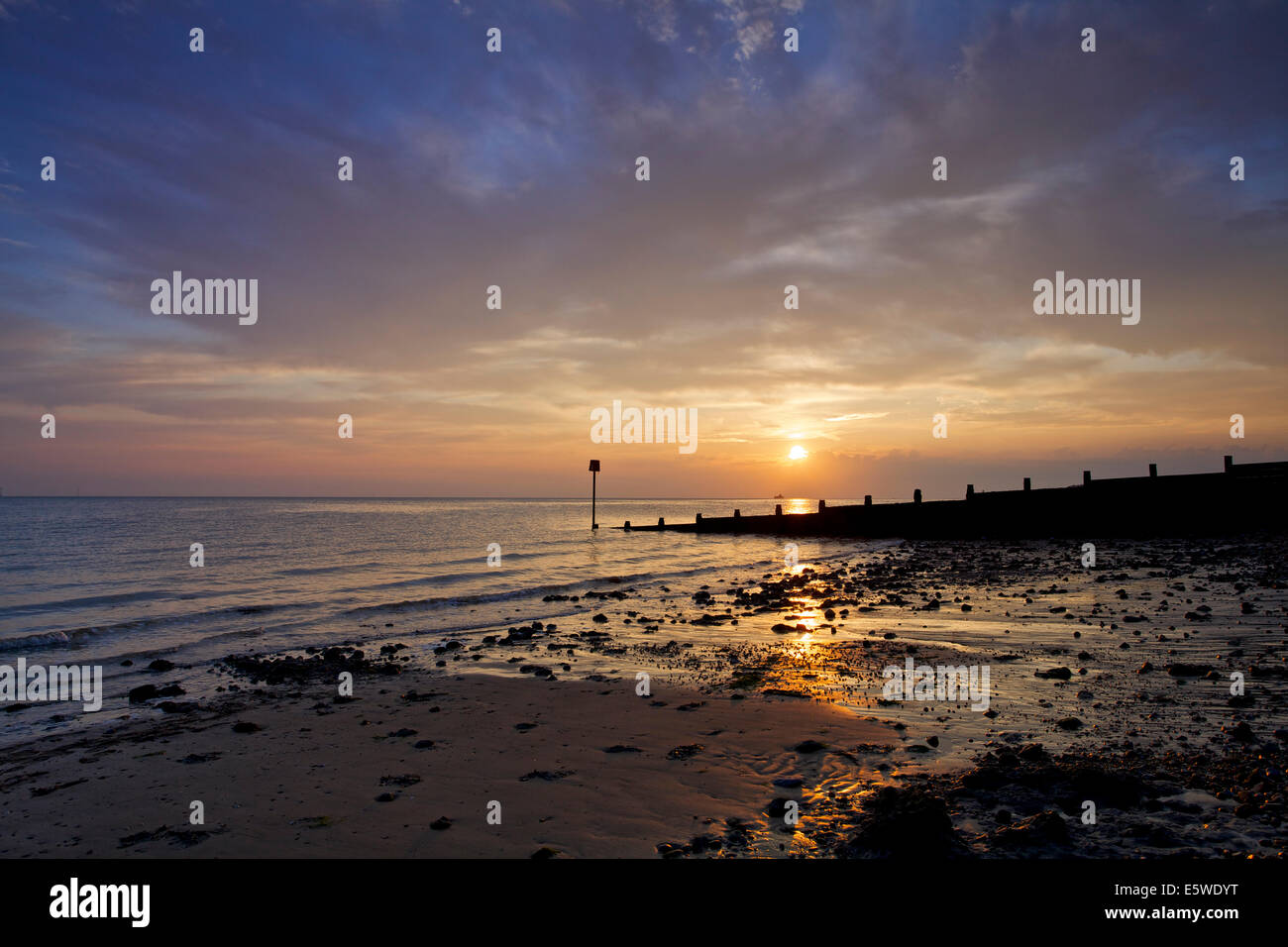 Swalecliffe hi-res stock photography and images - Alamy