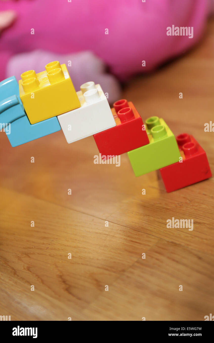 Plastic blocks playing hi-res stock photography and images - Alamy