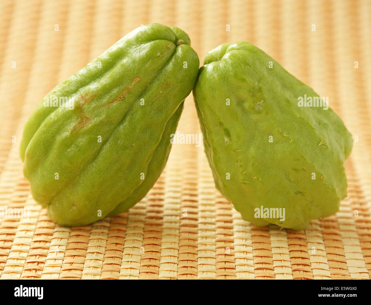 Tayota fruit hi-res stock photography and images - Alamy