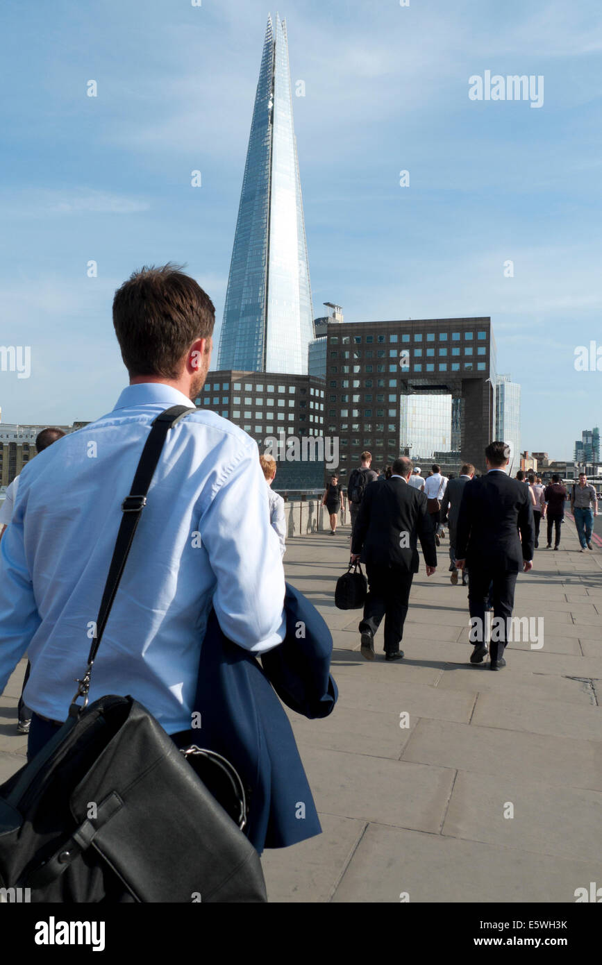 Businessman man commute london hi-res stock photography and images - Alamy