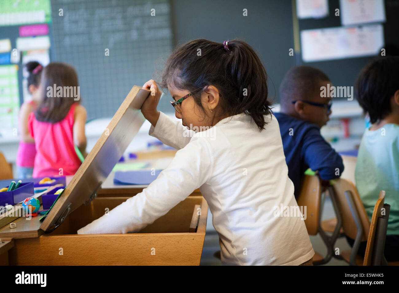 Primary school class table hi-res stock photography and images - Alamy