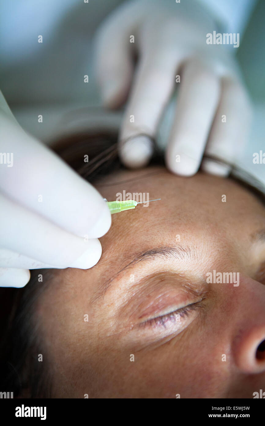 Aesthetic injection hi-res stock photography and images - Alamy