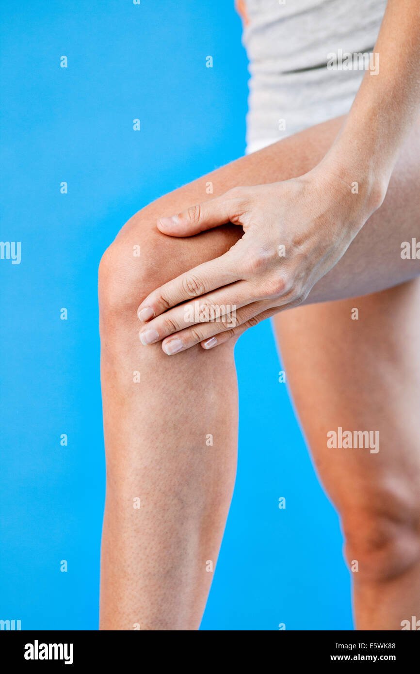 Joint pain hi-res stock photography and images - Alamy