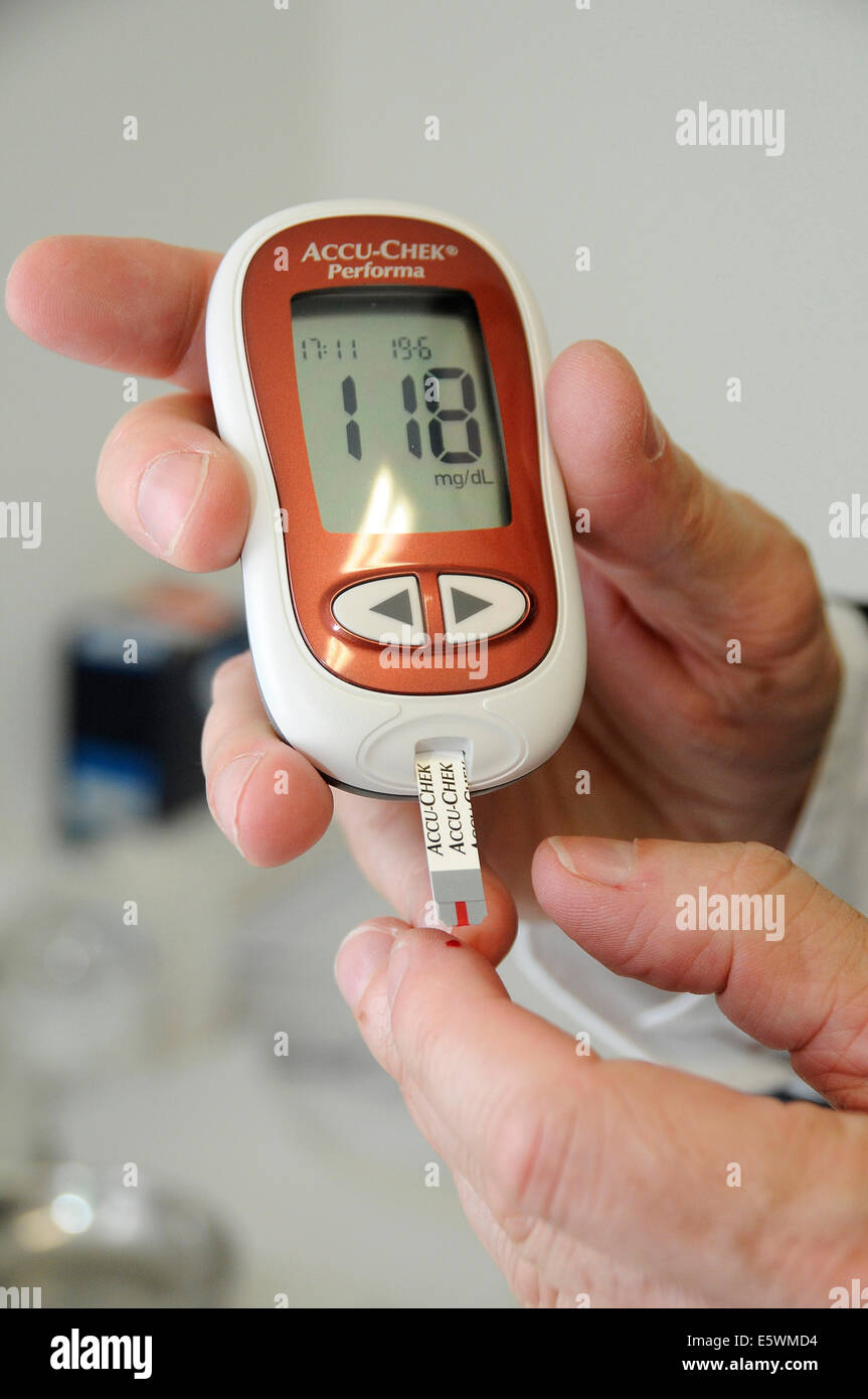 Test for diabetes Stock Photo - Alamy