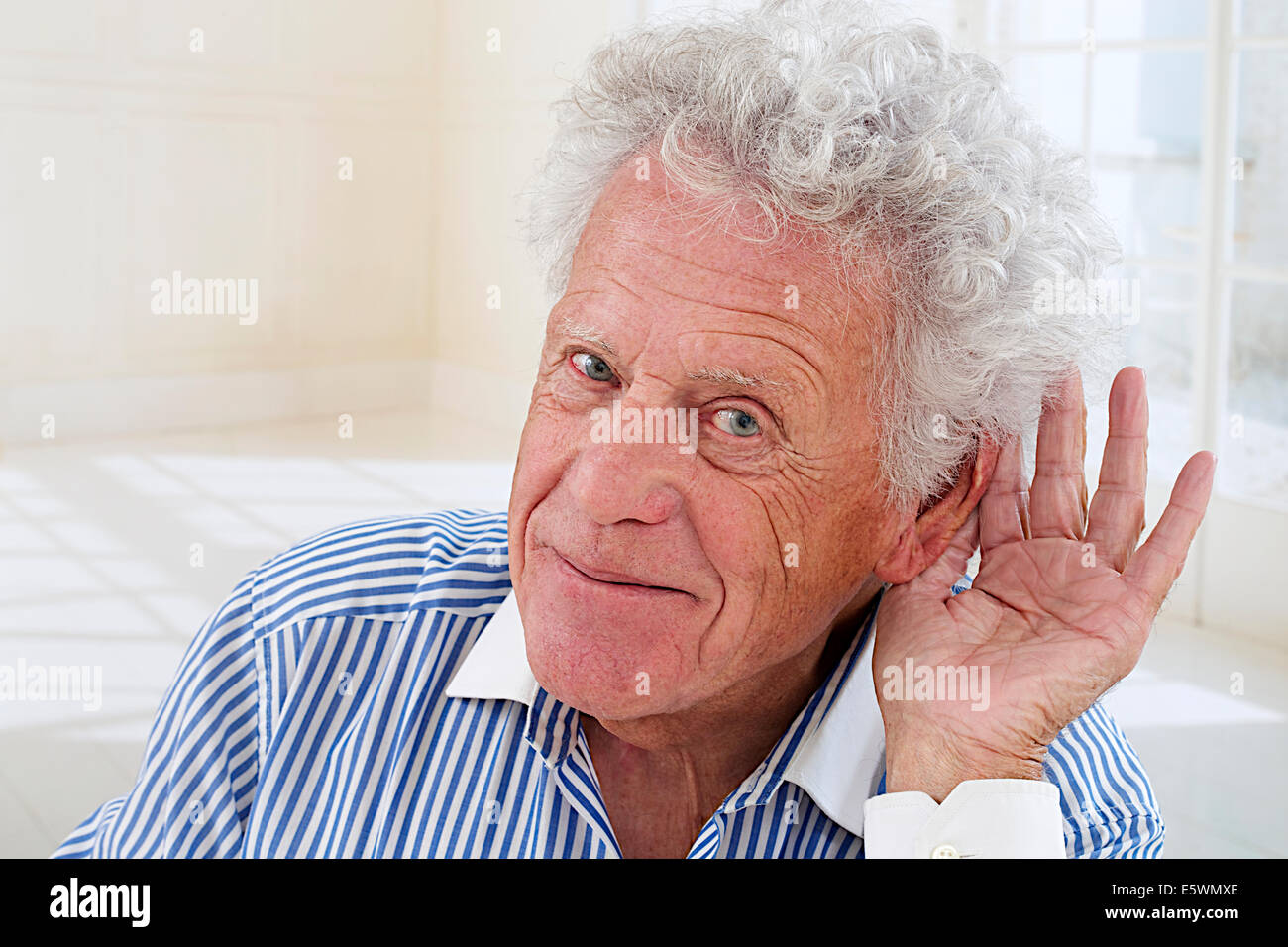 Deaf person hi-res stock photography and images - Alamy