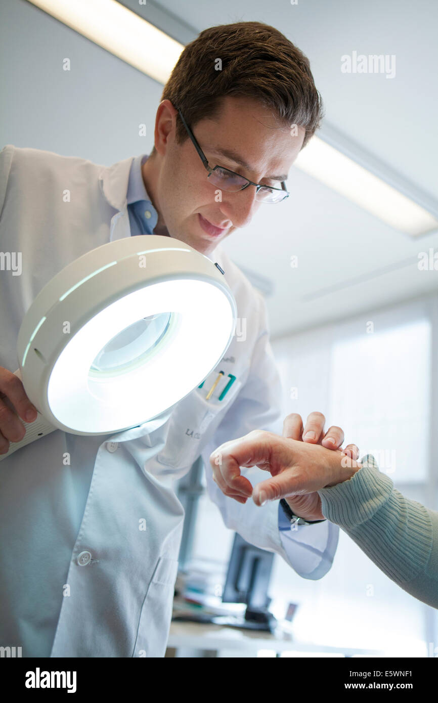 Skin consultation hi-res stock photography and images - Alamy