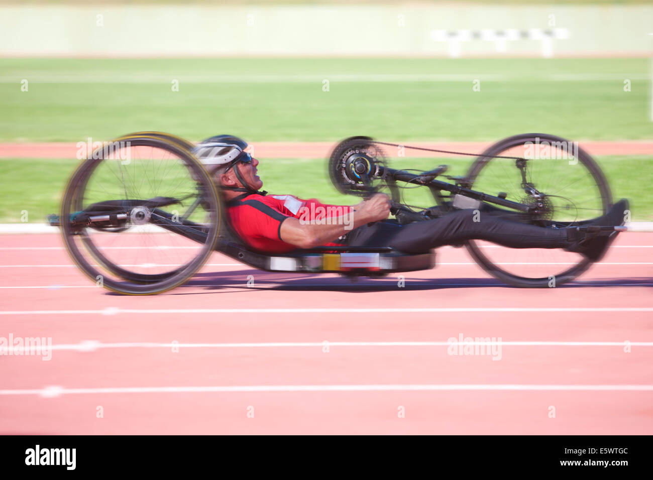 Disabled cyclist hi-res stock photography and images - Alamy