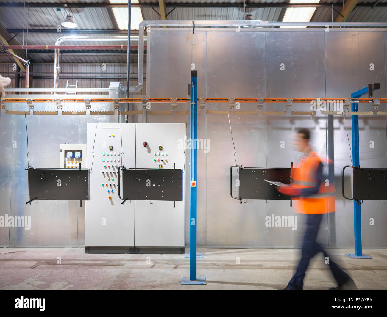 Spray work hi-res stock photography and images - Alamy