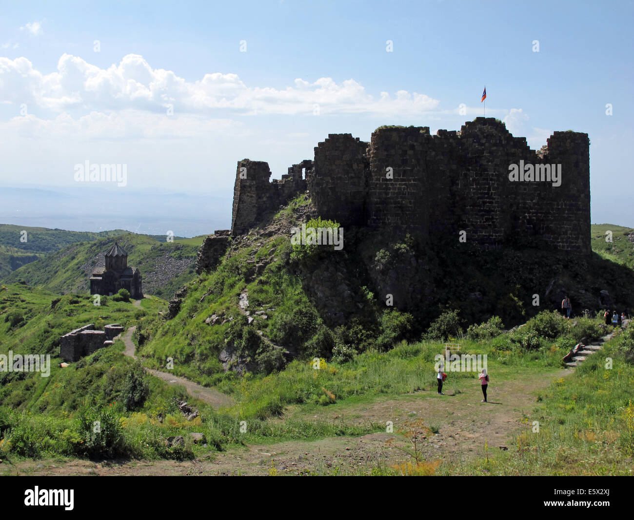 A view of Amberd castle (R) and the church of Surp Astvatsatsin (Holy ...