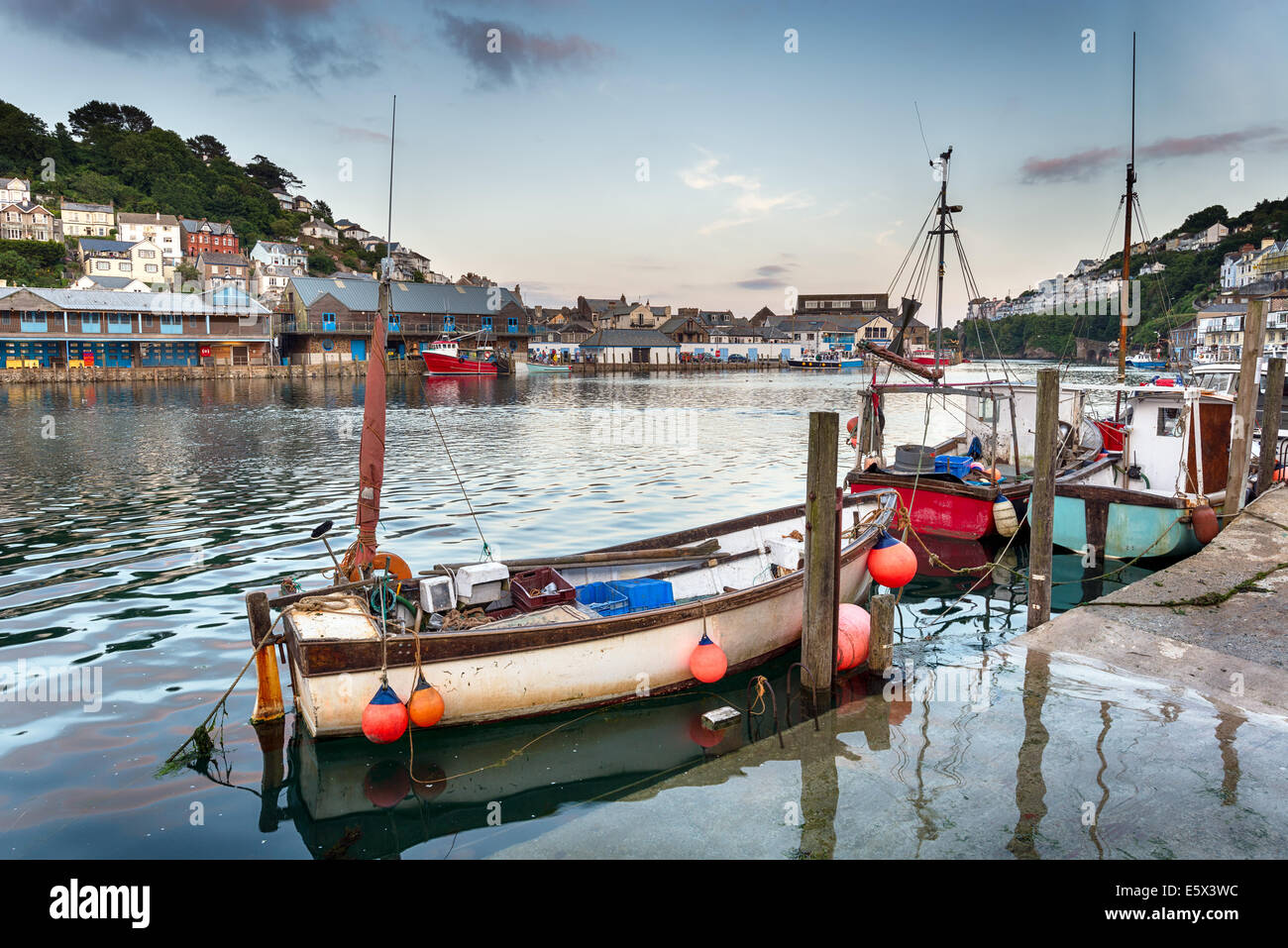 Looe fishing port hi-res stock photography and images - Alamy