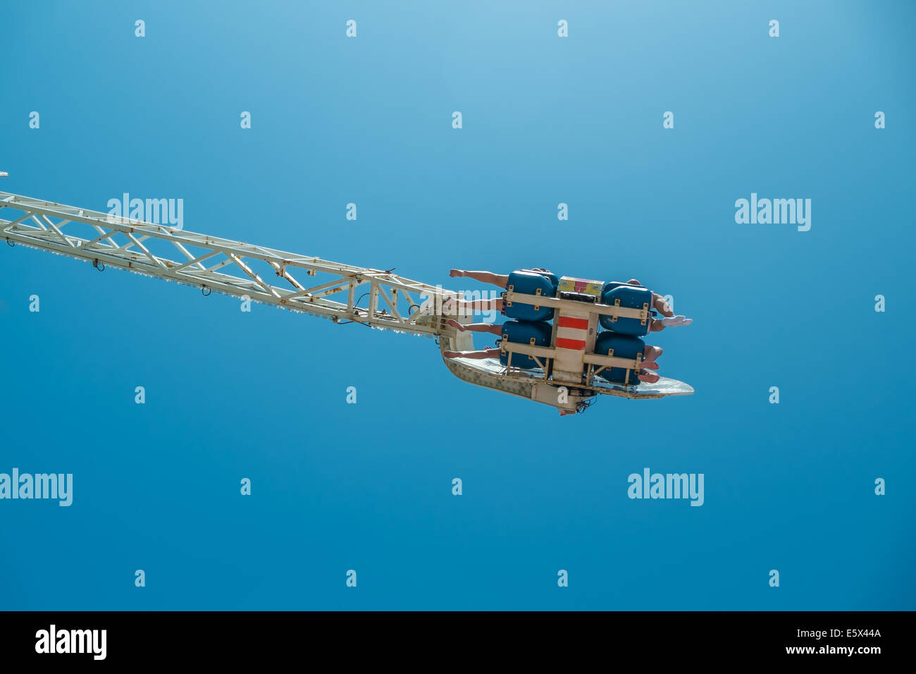 Drop tower amusement park hi-res stock photography and images - Alamy