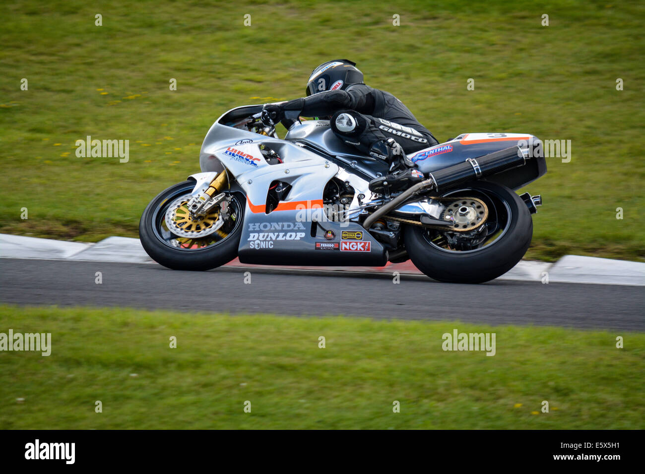 Motorcycle racing hi-res stock photography and images - Alamy