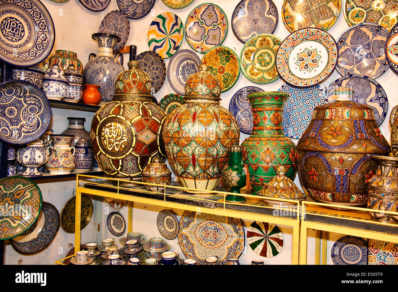 Fez,Morocco,an array of arts,crafts all things Moroccon,Weavers,Silk ...