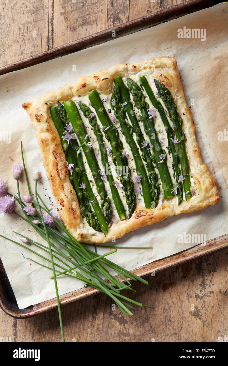 Asparagus pastry tart with fresh chive Stock Photo - Alamy