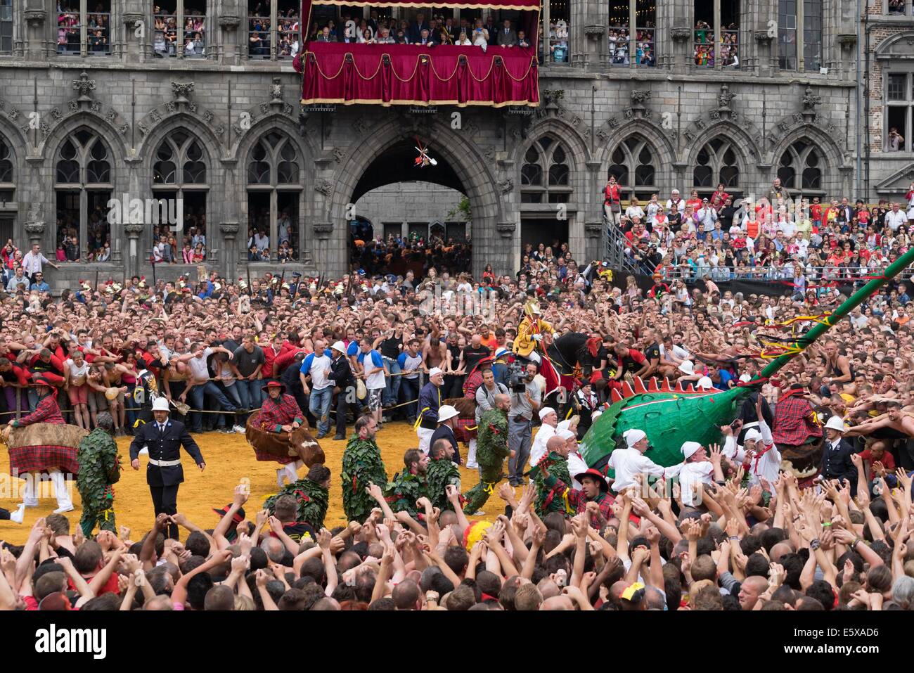 City festival Doudou (Ducasse) in Mons Photo: Robert B. Fishman, 15.6. ...